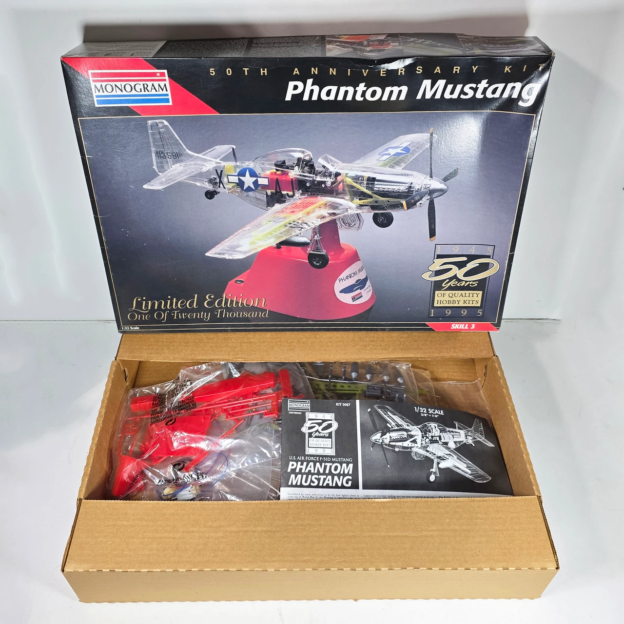 Monogram 50th Anniversary Phantom P-51 Mustang 1:32 Scale Motorized ...
