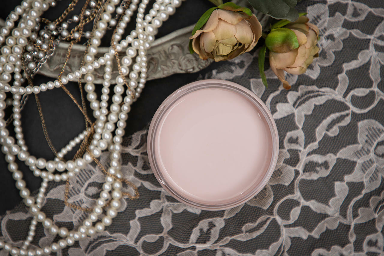 Tea Rose Chalk Mineral Paint - Dixie Belle Paint Company