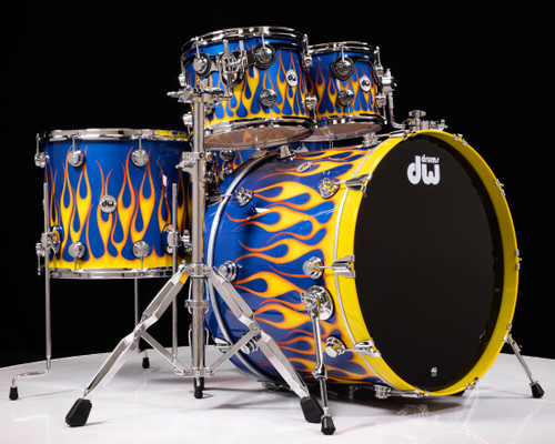 DW Collector's 5pc Maple Kit - Red Hot Rod Flames over Dark Blue (1280019)