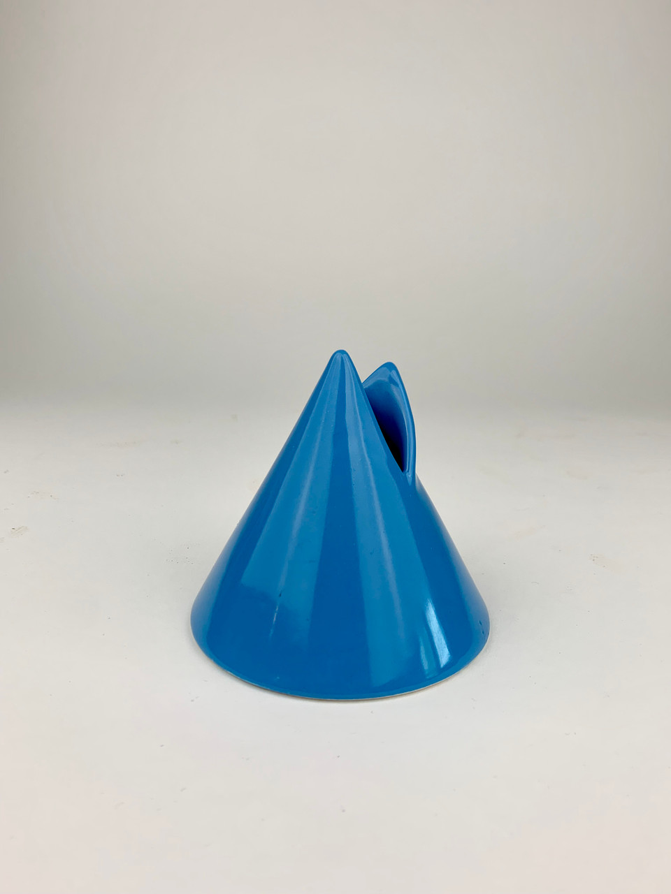 Helena Uglow Bud Vase – Blue Cone - Russell Brightwell