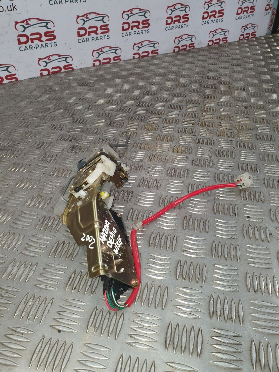 MAZDA DEMIO DOOR LOCK CATCH ACTUATOR LATCH MECHANISM PASSENGER NSF 1996 ...