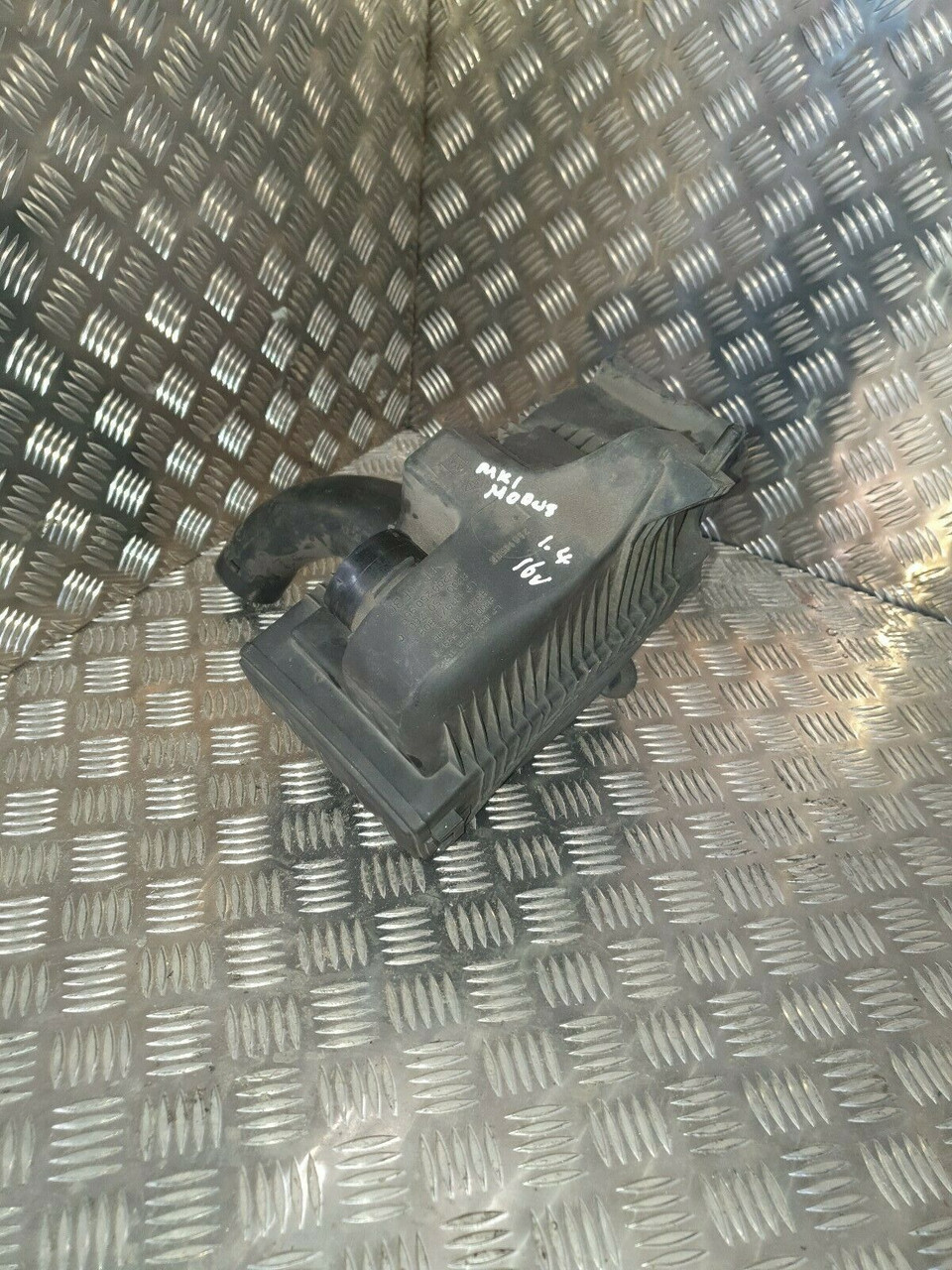 RENAULT MODUS AIR FILTER BOX HOUSING 1.4 16V MK1 AIR INTAKE BOX - DRS ...