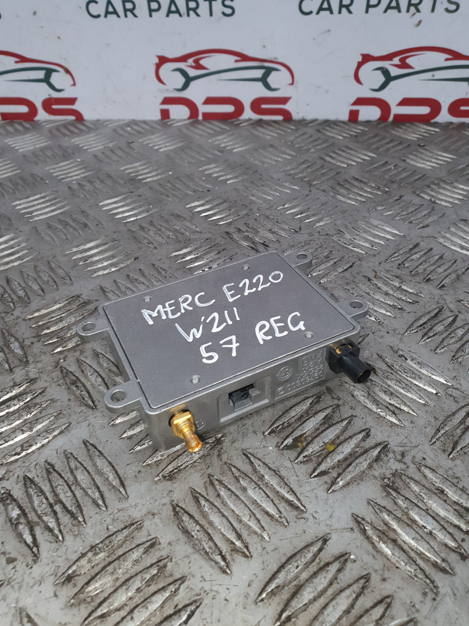 MERCEDES E220 AERIAL AMPLIFIER CONTROL MODULE (2118200885) CDI W211 ...