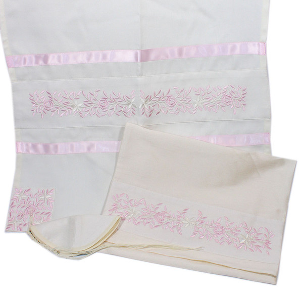 White And Pink Floral Pattern Talis Set