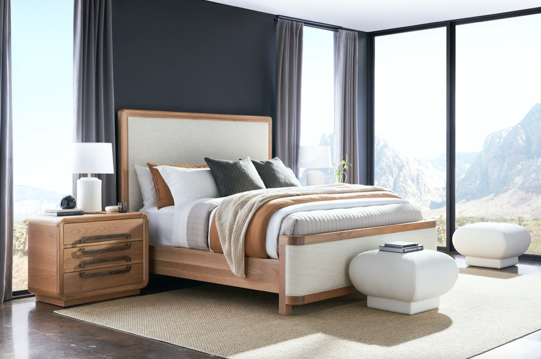 Vanguard Form Upholstered Bed