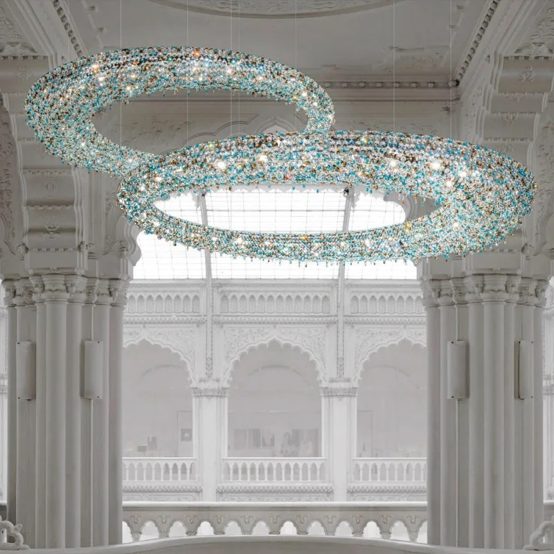 Akari Crystal Beats Chandelier Lighting