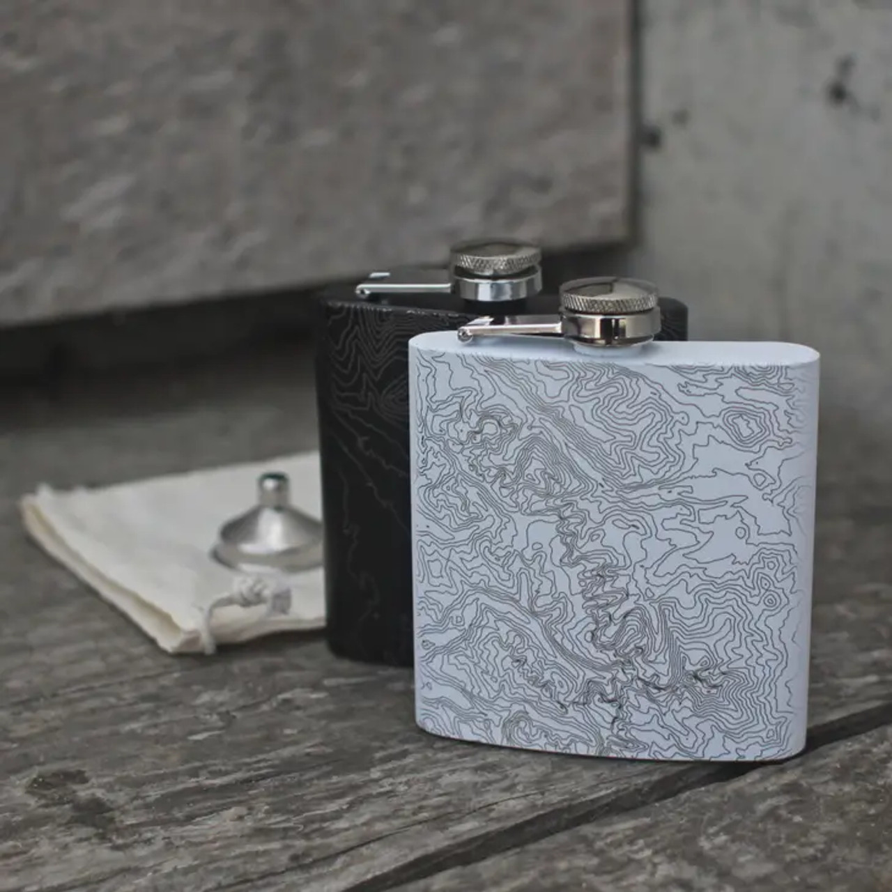 St Louis Map Hip Flask In Matte White Shsmo