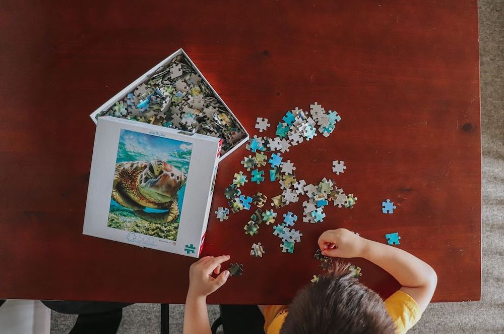 The Easiest Way to Do a Jigsaw Puzzle - Buffalo Games