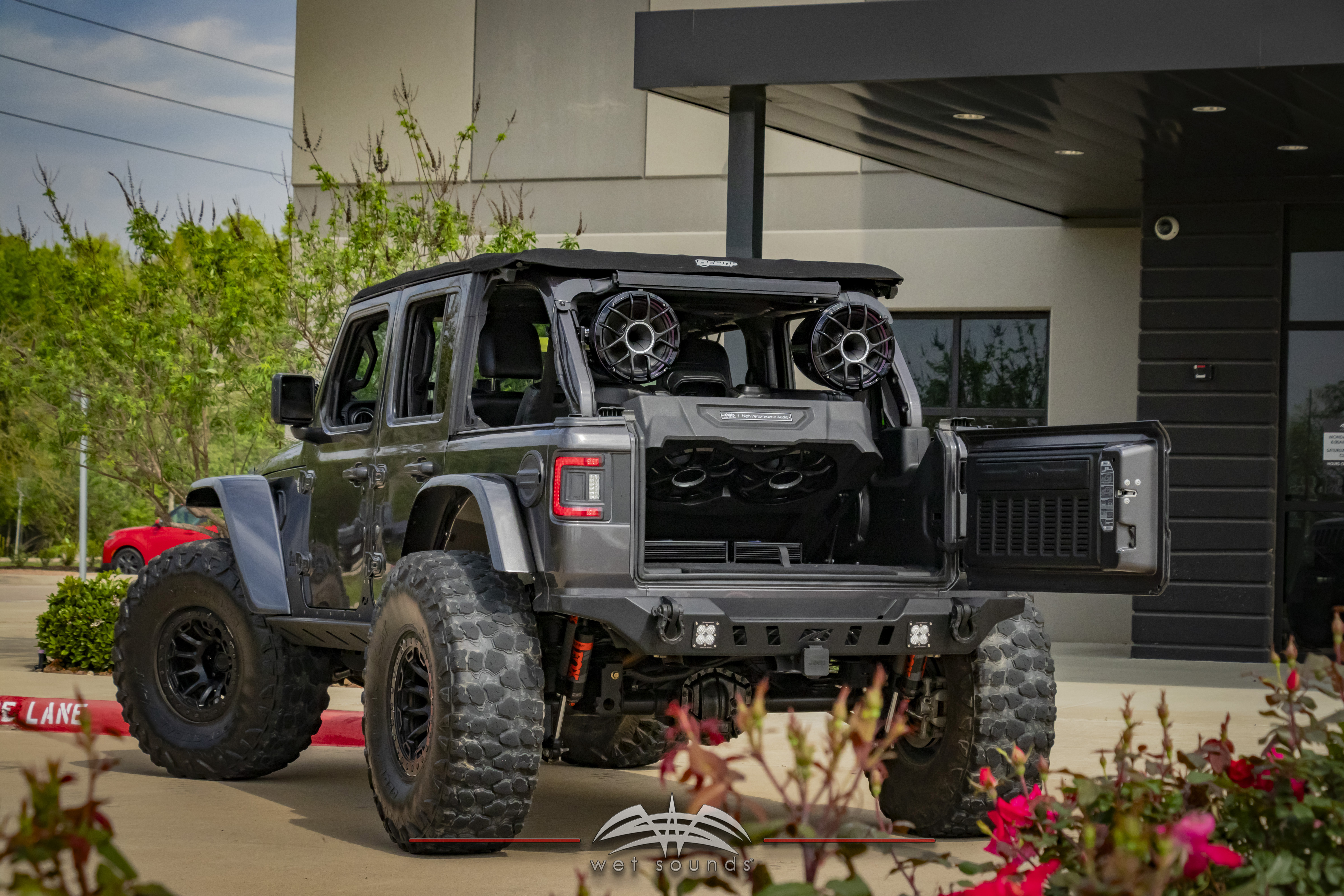 Wet Sounds™ Unveils Integrated Audio Solutions for 2018-2023 Jeep ...