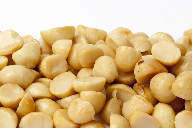 Buy Roasted & Salted Macadamia Hvs & Pcs from NutsinBulk | Nuts in Bulk ...