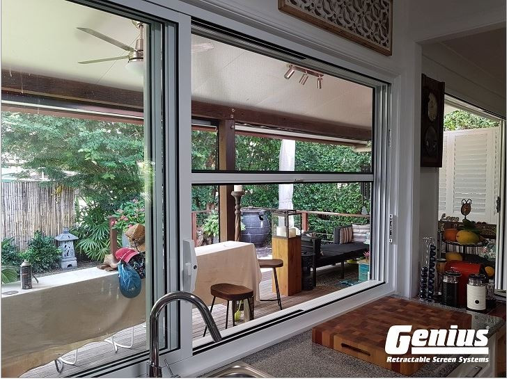 Retractable Window Screens - Shop Retractable Bug Screen