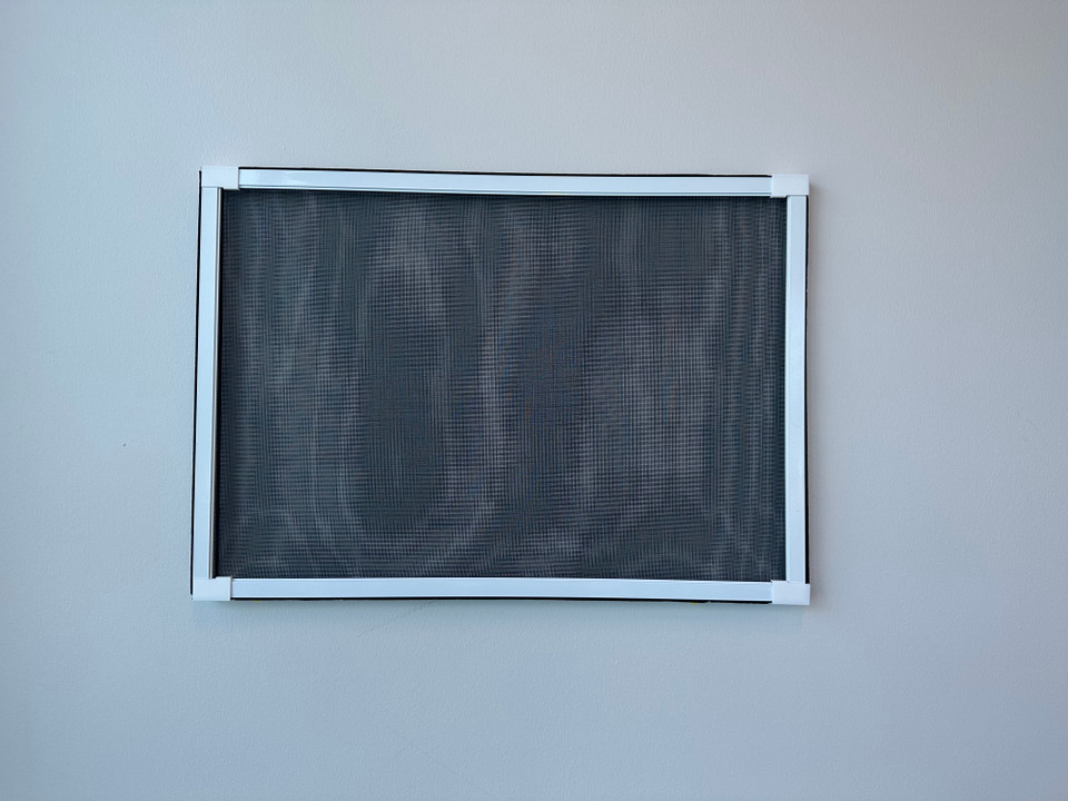 Metro Screenworks Adjustable Window Screens - Shop Expandable Window ...