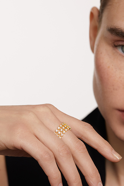 Extra 20% OFF Sale | Shop PDPAOLA Dumbo Gold Ring AN01-881 | Bijoux ...