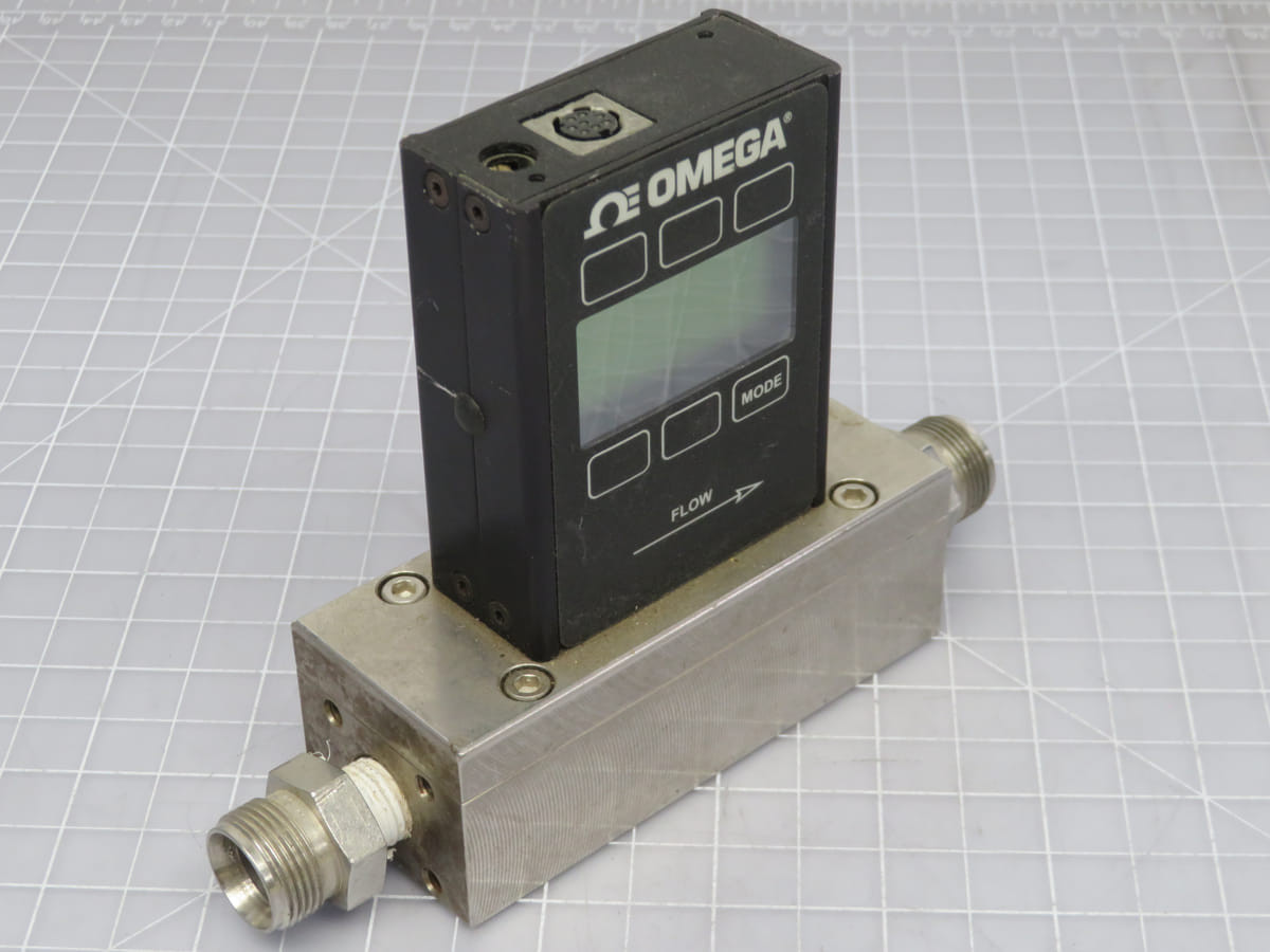 Omega Mass and Volumetric Flow Meter FMA-1610A