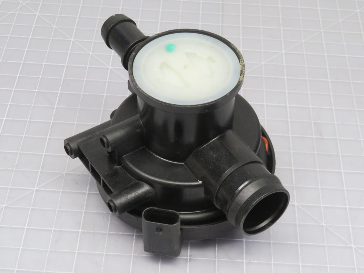 Pressure Leak Diagnostic Module Sensor BMW1613-7447496-02