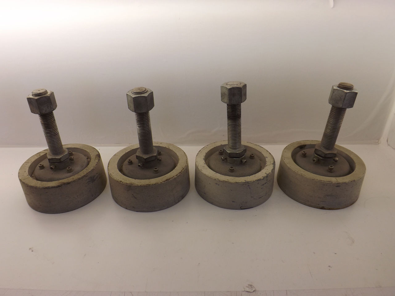 Lot of 4 Heavy Duty Industrial Machine Leveling Feet T40087 - OCO ...