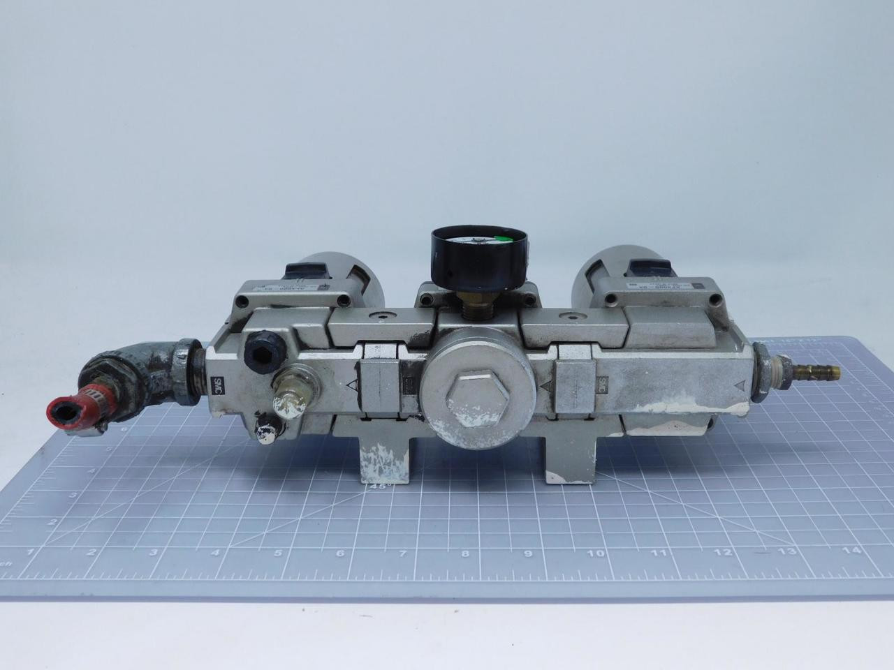 SMC AR4000-04G Pneumatic Regulator Set Lock - Get Now