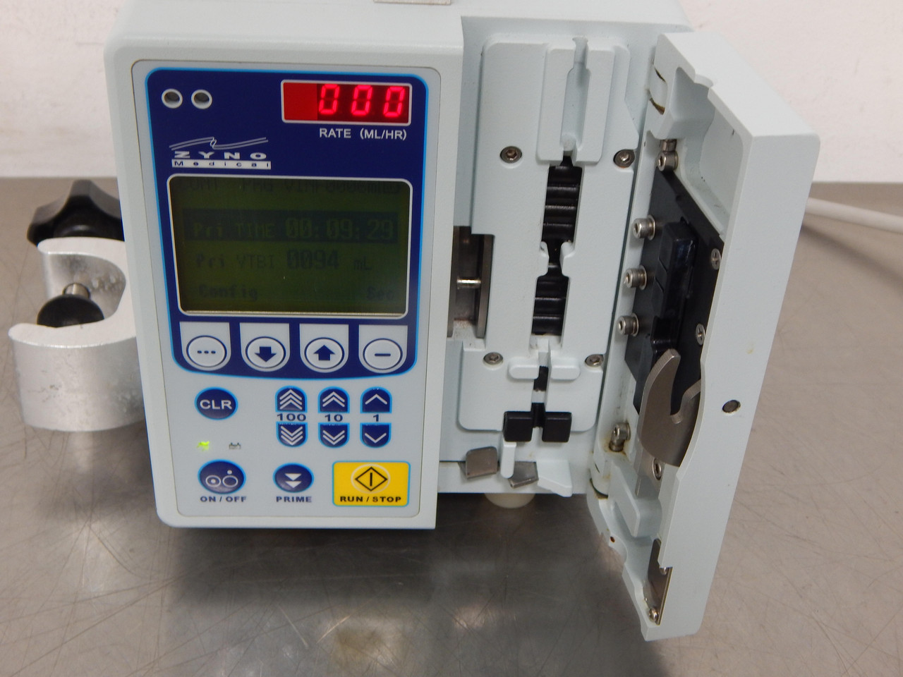 Zyno Medical Z-800 Volumetric Infusion Pump M1268 - TEAMEQUIP