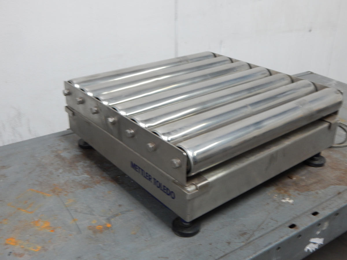 Mettler Toledo CB300 Roller Scale Conveyor 600 LBS