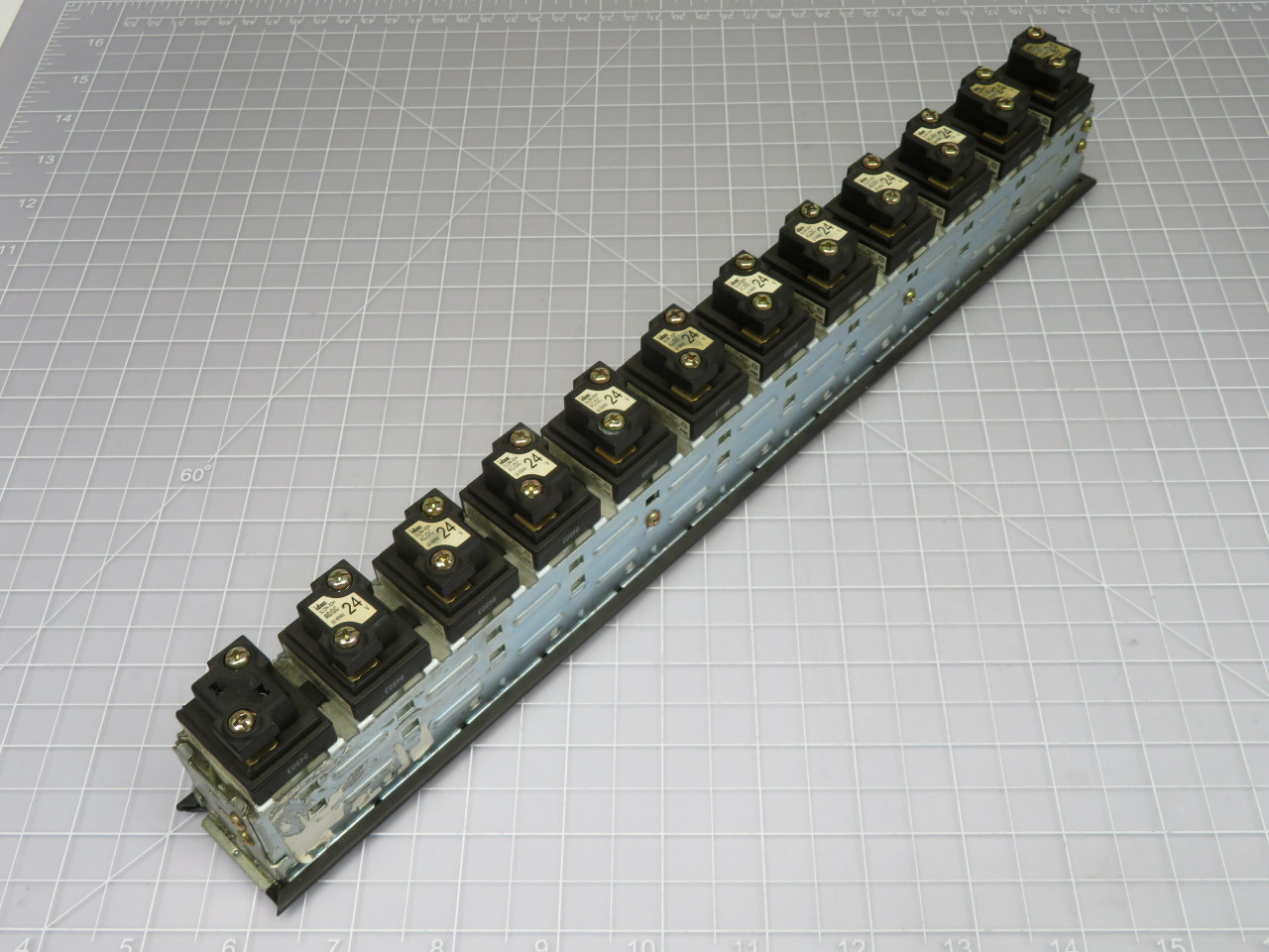 IDEC SLDN-3DH Power Unit w Light Assembly T191328 - OCO Industrial