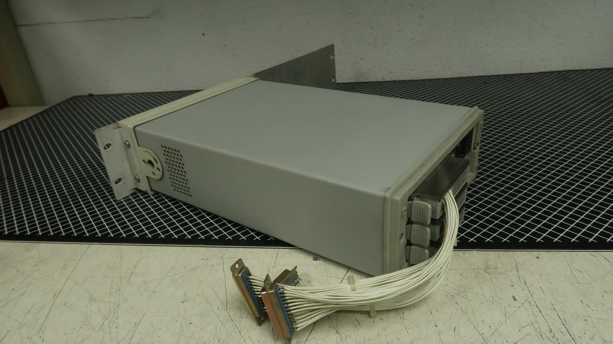Agilent 34970 34903A Data Acquisition Switch Unit w modules