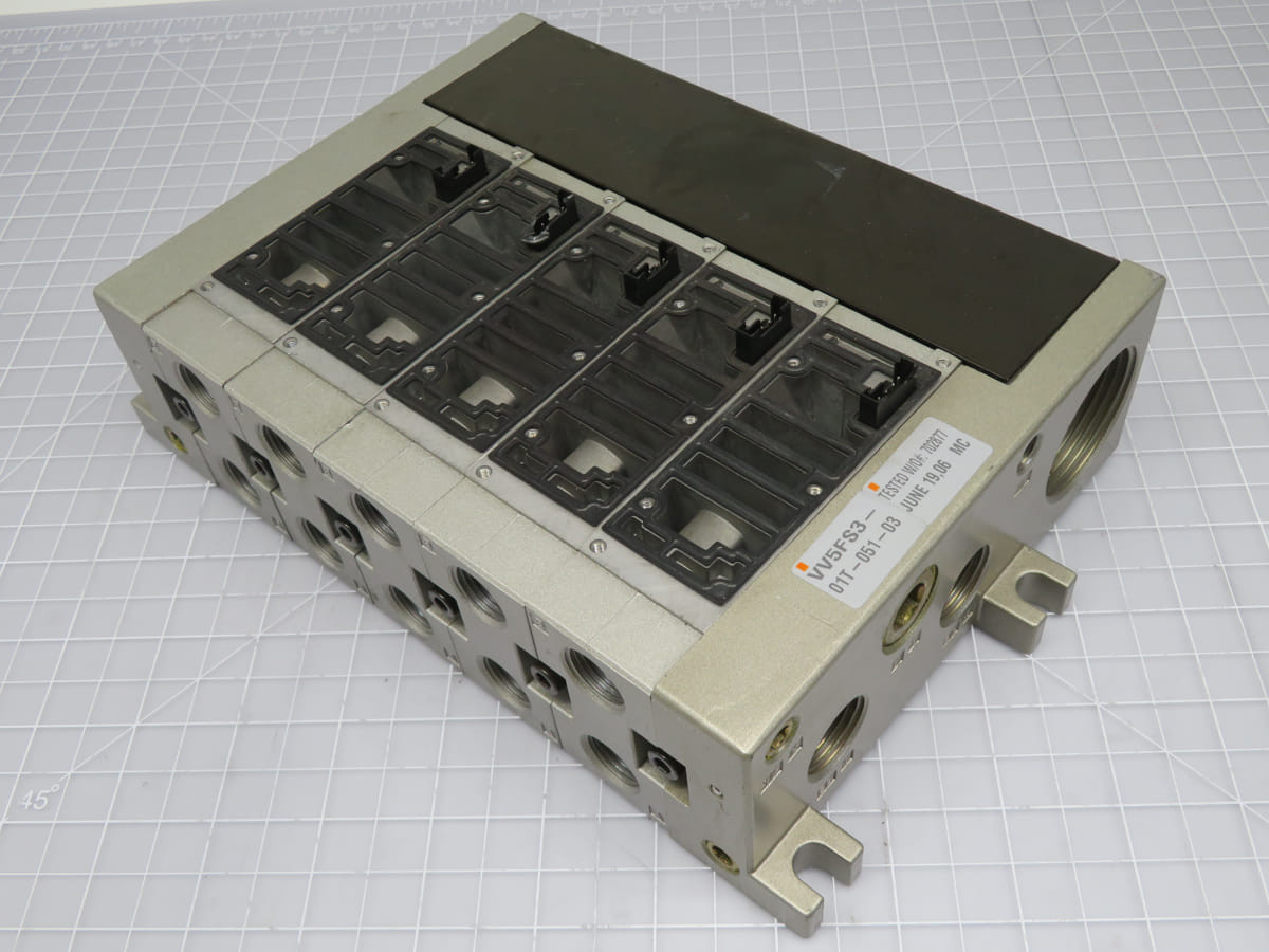 SMC VV5FS3-01T-051-03 Pneumatic Valve Manifold Assembly T196963 - OCO ...