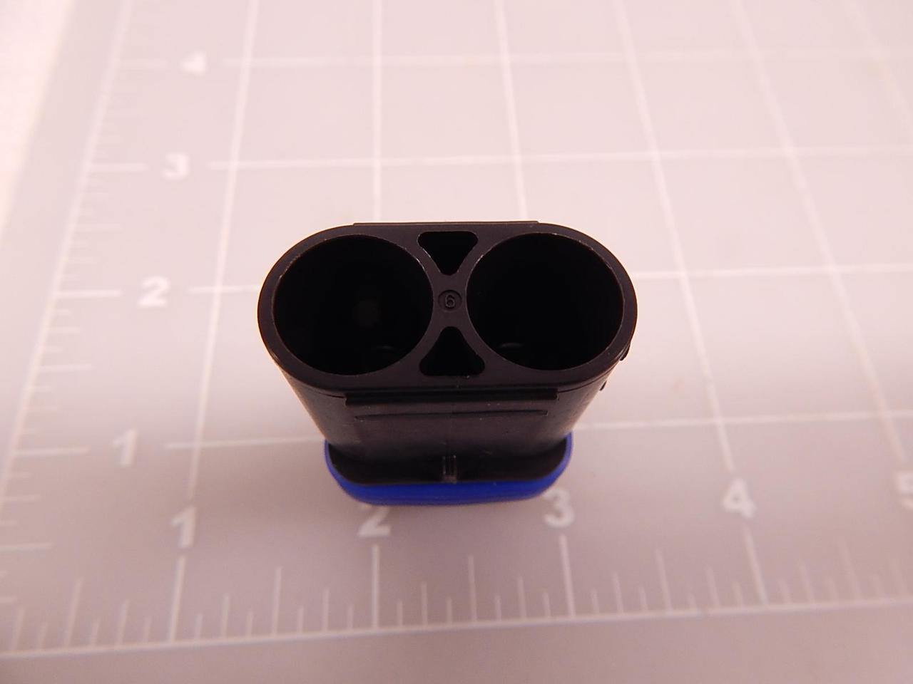Bussmann / Eaton 32004-A2 15380609 Automotive Connectors MALE INPUT ...