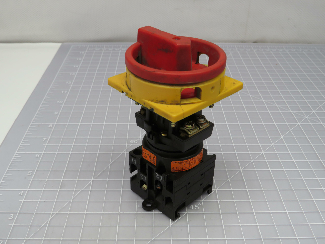 340B Moeller 340B Manual Motor Switch 14A 600VAC A600P300 T181806