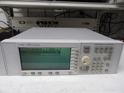Agilent ESG Series Signal Generator 250 kHz-1GHz option 1E5,1EM,UK6 E4400B