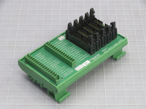 VW3M8810 SCHNEIDER ESM TERMINAL ADAPTER Fast USA Shipper