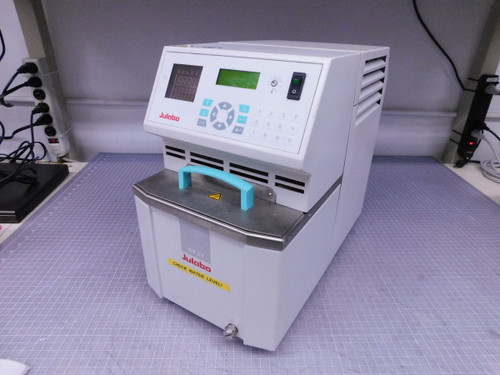 Used JULABO CF31 CRYO-COMPACT REFRIGERATED CIRCULATOR, -30 TO 200 C ...