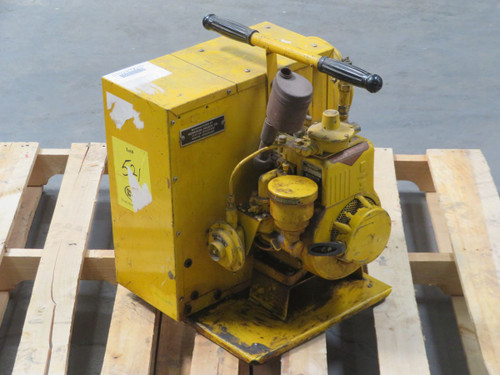 Used BRIGGS & STRATTON MODEL 68 GASOLINE ENGINE T252378 surplus at a ...