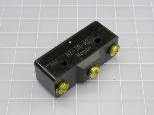 New HONEYWELL BZ-3R-A2 MICRO SWITCH T252975 surplus at a great price