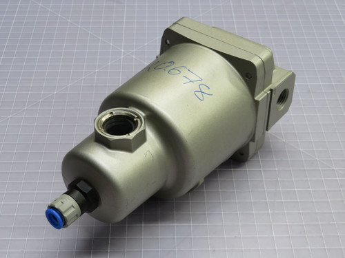 AM450C-04C SMC PNEUMATIC FILTER MIST SEPARATOR