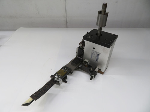 Used AUTOSPLICE TERMINAL INSERTER TOOLING APPLICATOR HEAD ASSEMBLY ...