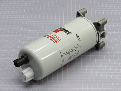 FS1065 FLEETGUARD FUEL/WATER SEPARATOR