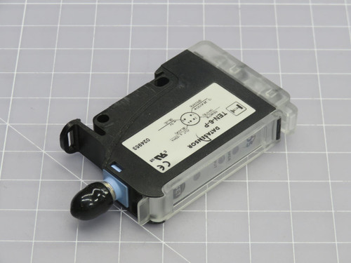 TEN-6-P IDEC SENSOR FIBER OPTIC Fast USA Shipper