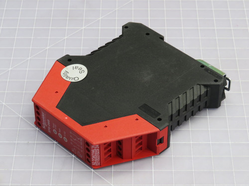 XPSDMB1132 SCHNEIDER ELECTRIC SAFETY RELAY Fast USA Shipper