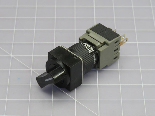 AH165-SP2B11 FUJI ELECTRIC SELECTOR SWITCH Fast USA Shipper