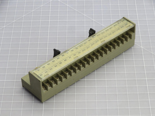 Used TOGI PCN-1T40 TERMINAL BLOCK T244674 surplus at a great price