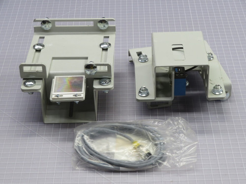 RAY10-AB4CBLA00 SICK PHOTOELECTRIC SWITCH