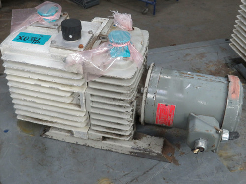 Leybold D30A Trivac Dual Stage Rotary Vane Vacuum Pump Motor