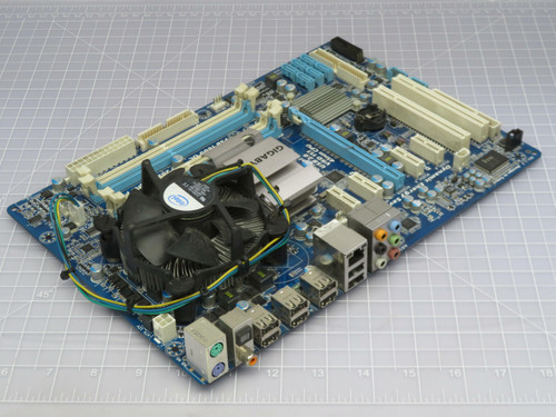 Gigabyte GA-EP43-UD3L Mother Board VRD 11.1 45 nm CPU