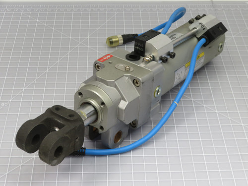 SMC Clamp Cylinder with Lock CLK2PA50-100YA-B-P74-85G