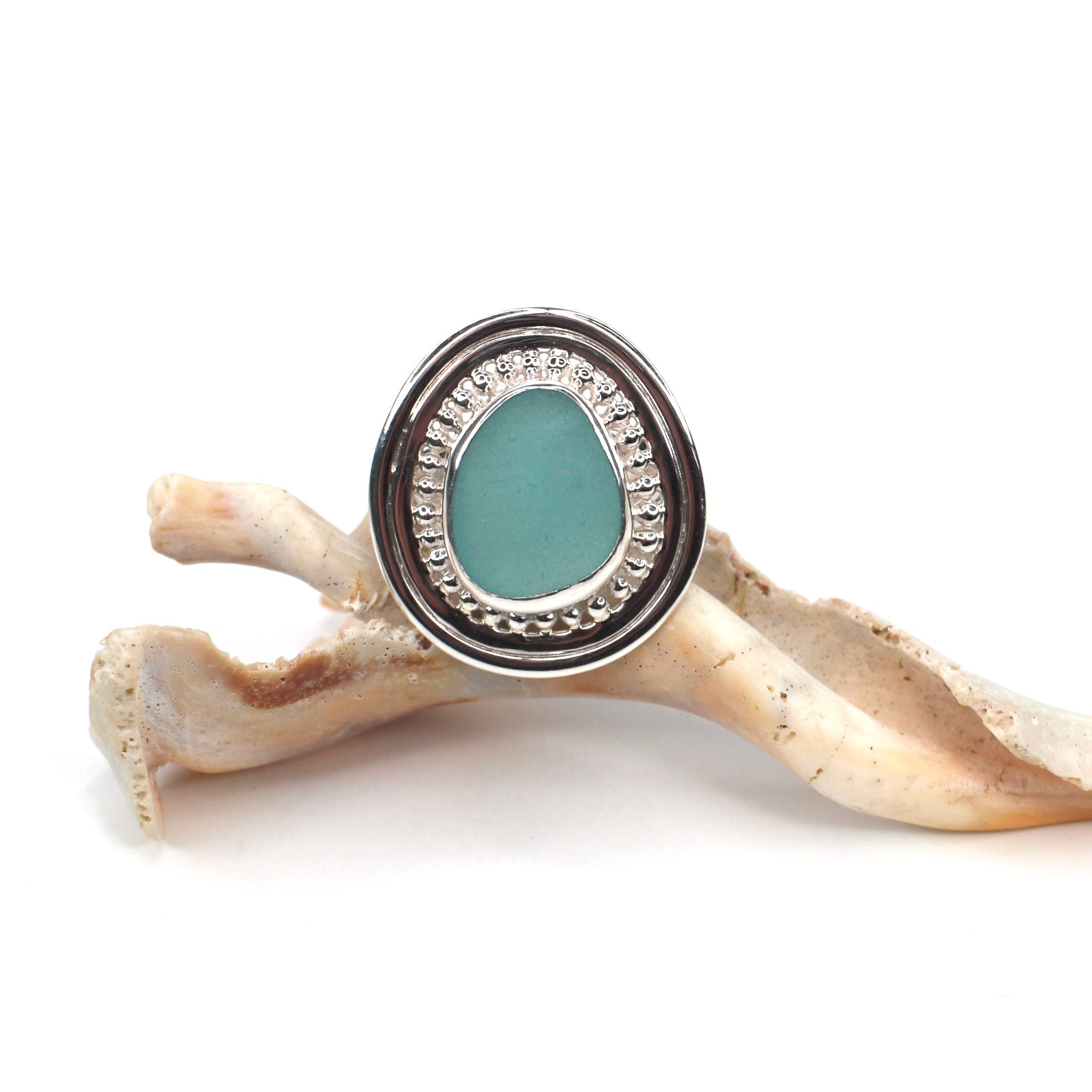 Sea Glass Rings | Lita | Jewelry | seaglass | beach