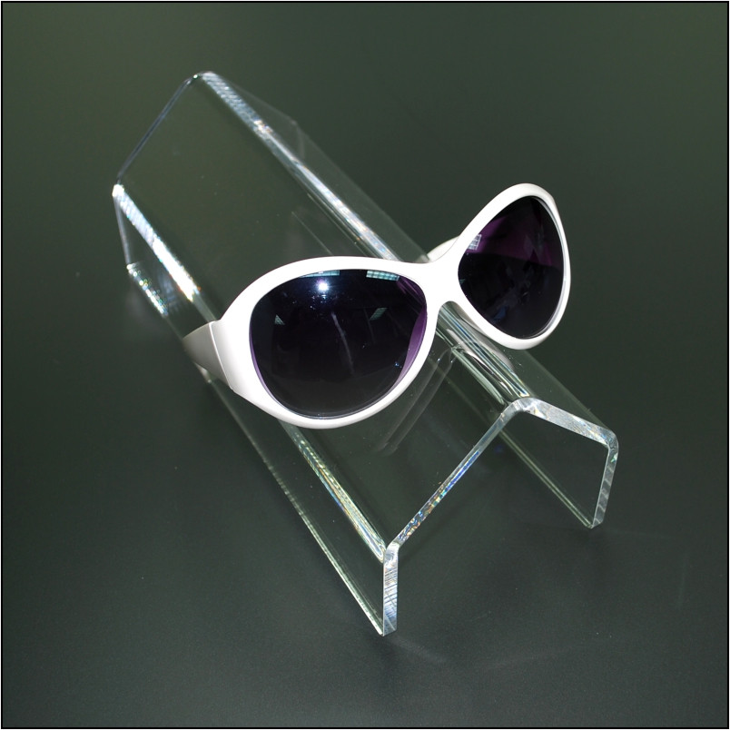 Frosted or Clear Optical Frame Haus Display