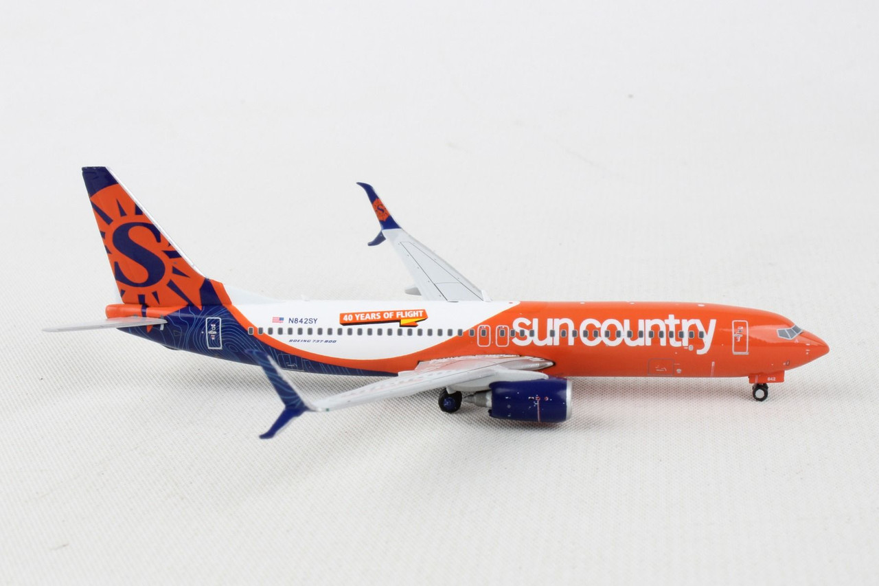 GeminiJets Sun Country 737-800S 1/400 Reg# N842SY 40 Years of Flight ...