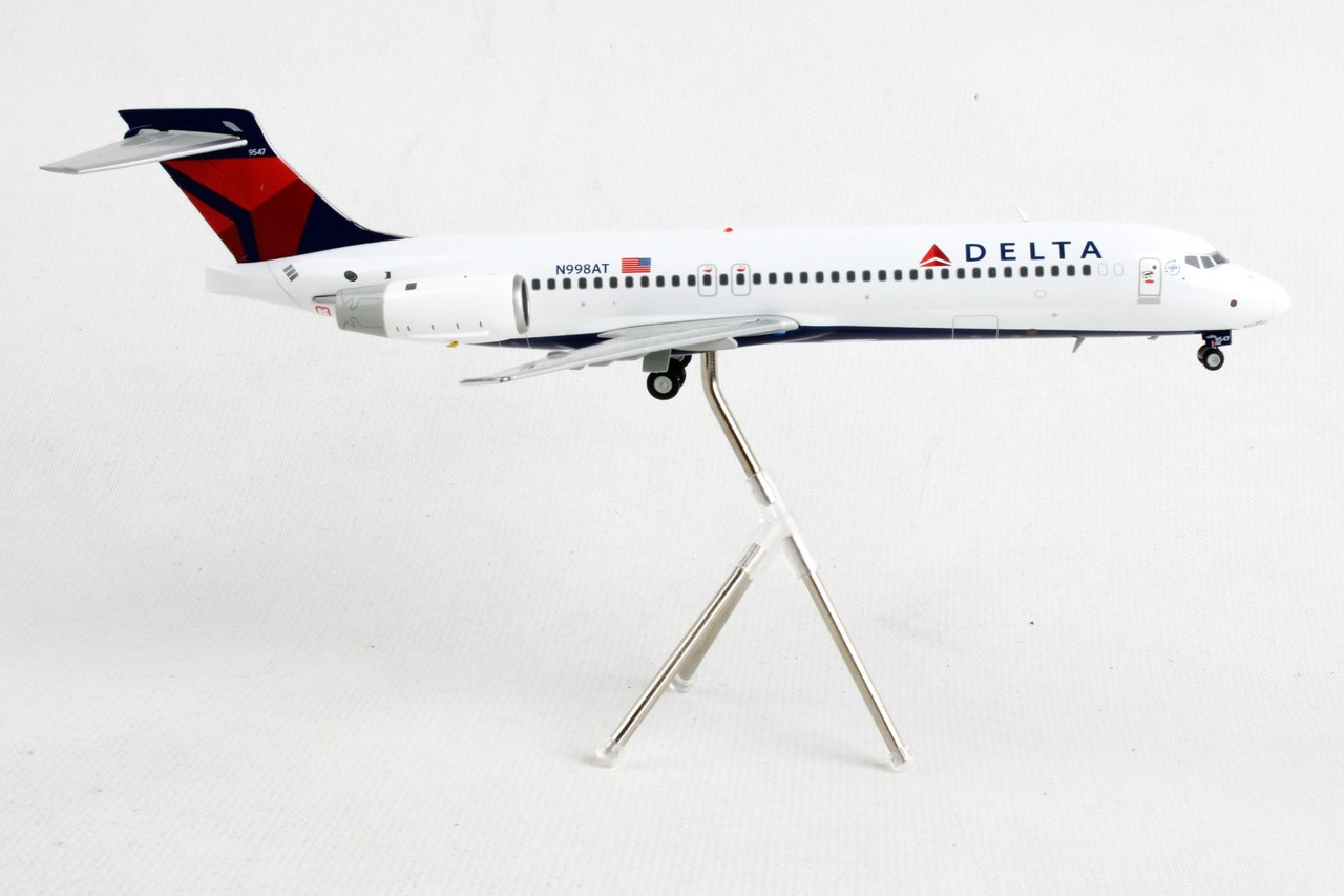 Gemini200 Delta Air Lines 717-200 1/200 Reg# N998AT - Pilot Stuff Online