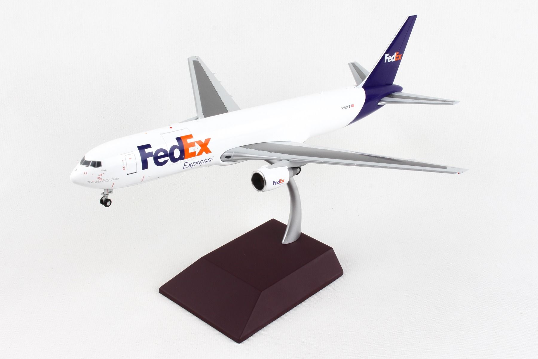 Gemini200 FedEx 767-300ER 1/200 Reg# N103FE - Pilot Stuff Online