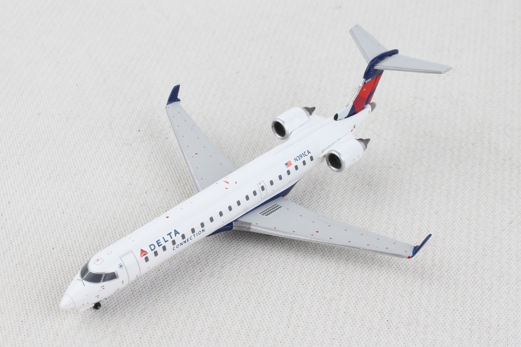 Gemini Delta Connection CRJ700ER 1/400 REG#N391CA - Pilot Stuff Online
